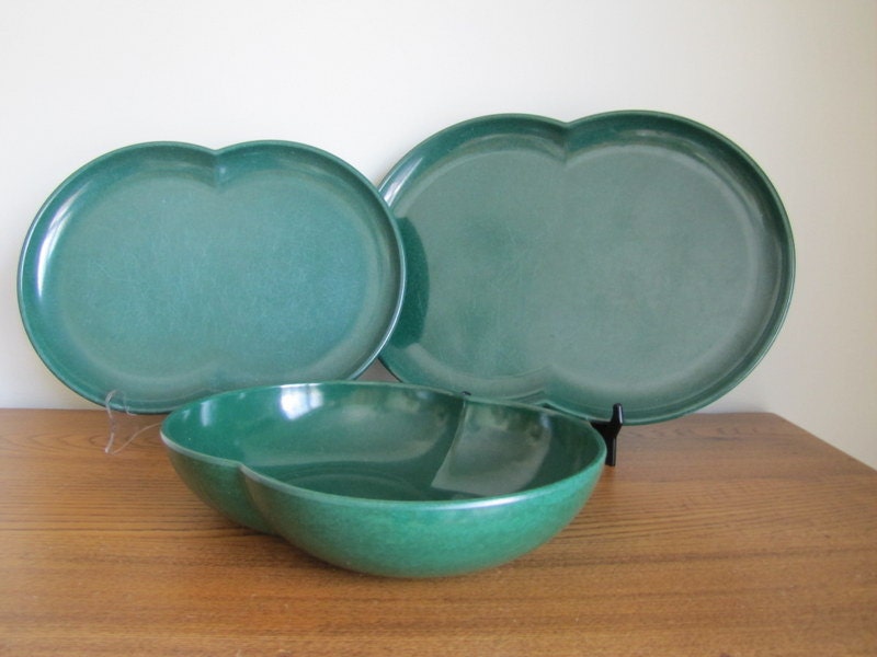 Vintage Melmac Serving Bowl and Plates Branchell Color-Flyte Green ...
