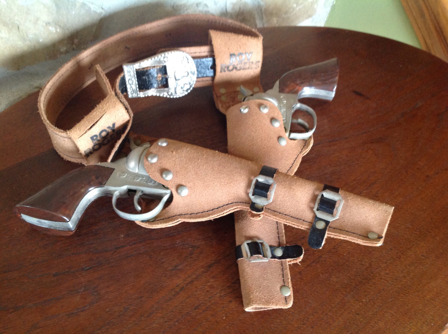 Roy Rogers Toy Gun Set with Pistols and Holster Toy Cap Gun