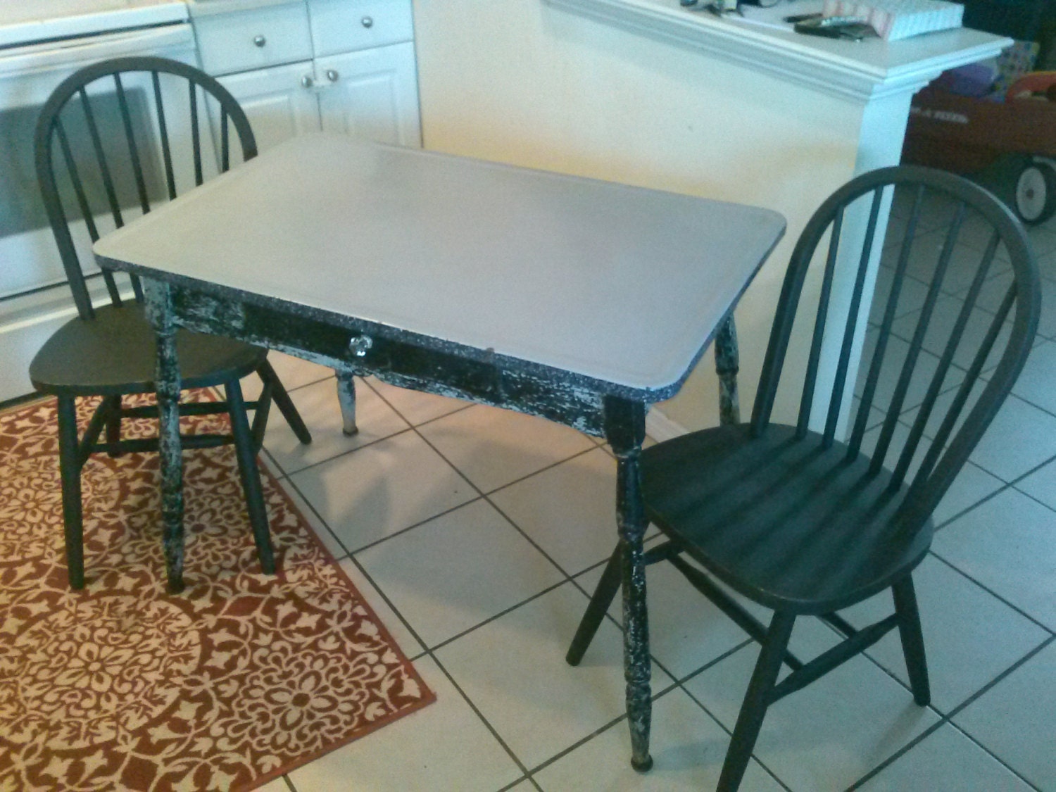 STUNNING!! Very Unique Vintage Enamel Top Table Dining Set!! Black ...