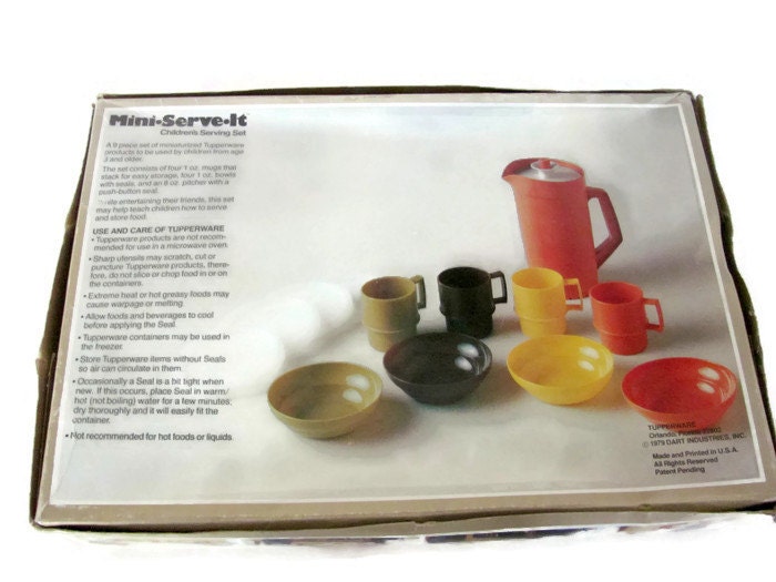 Vintage Child's Tea Set 1970's Tupperware Child's
