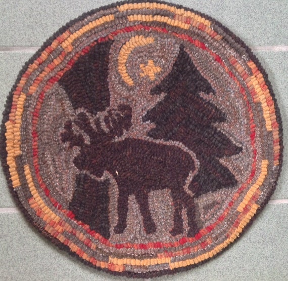 Rug Hooking Pattern for "Moonlight Moose" Chair Pad, on Monks Cloth or ...