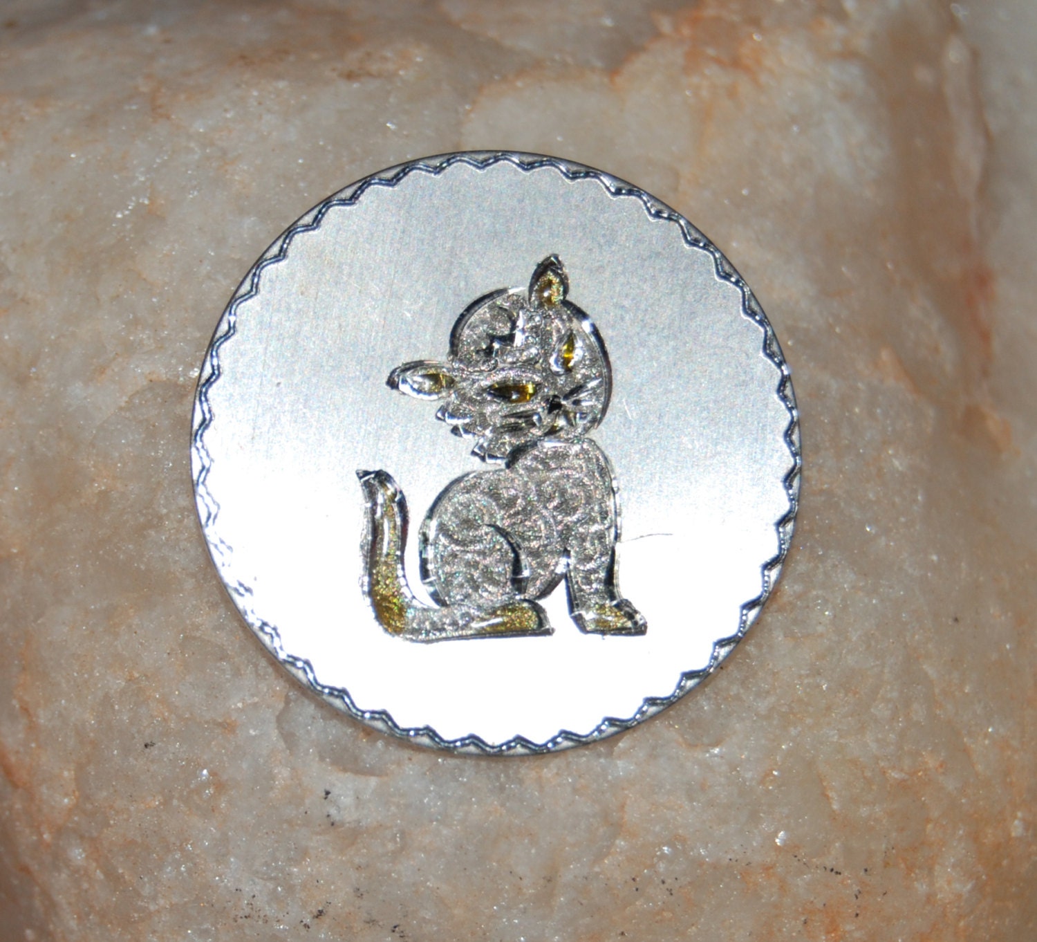 Vintage Sterling Silver Kitty Cat Feline Circular Classic