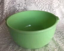 Popular items for jadeite mixing bowl on Etsy
