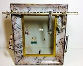 Novelty and themed picture/photo frames and art by PicToFrame