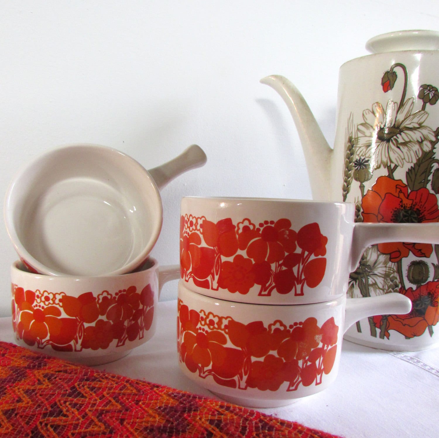 4 Vintage Retro Soup Bowls – Haute Juice