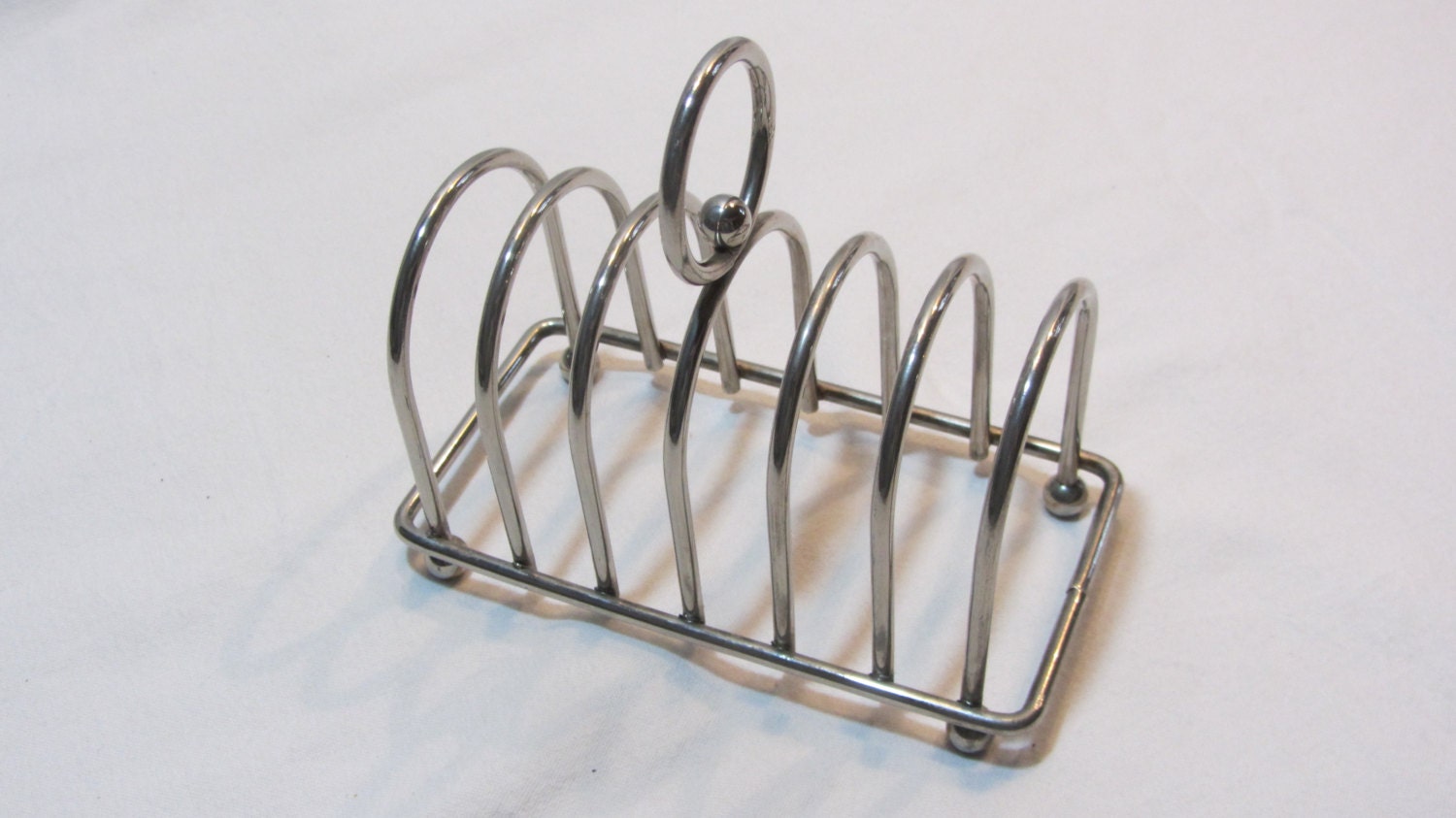 Silver metal arch toast rack / letter rack. 6 slice toast rack. 1960’s ...