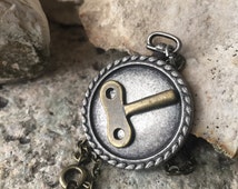 Popular items for wind up key on Etsy