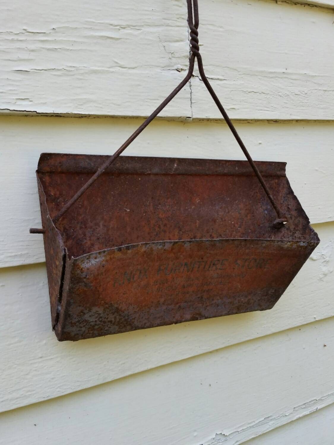 Antique Dust Pan from Crockett, TX – Haute Juice