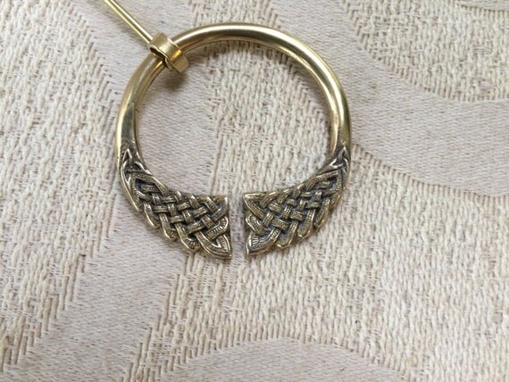 Viking Knotwork Penannular Brooch Shaw Pin