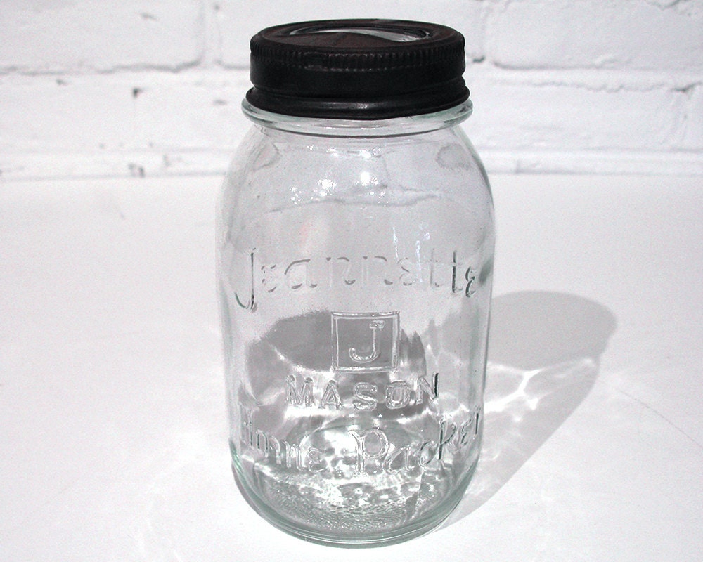 MASON JARS / Vintage JEANETTE Home Packer Quart Mason Jar