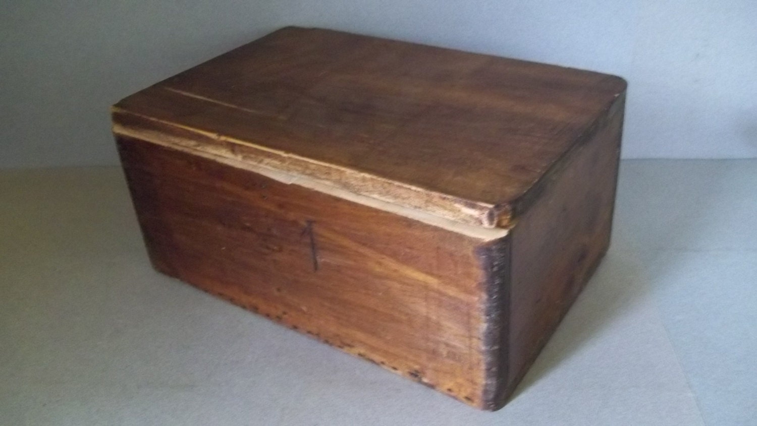 Vintage Hinged Rustic Box – 1940s Primitive Wood Box – Rustic Lidded ...