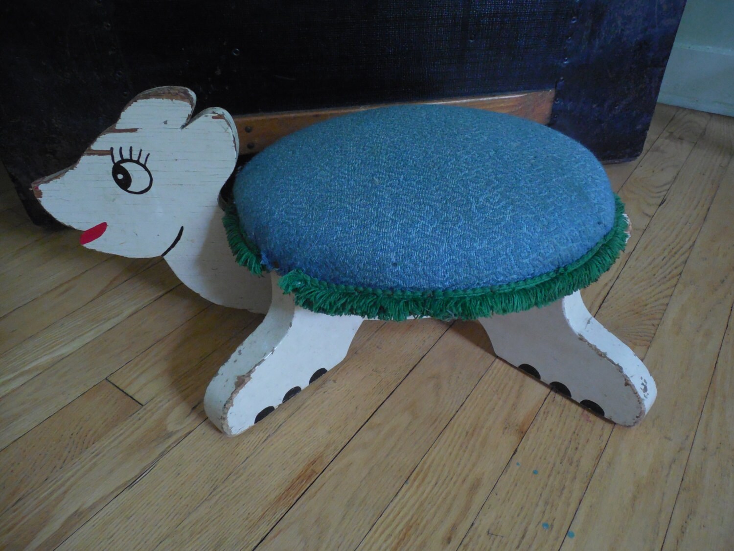 Adorable Vintage Turtle Wood and Fabric Footstool – Haute Juice