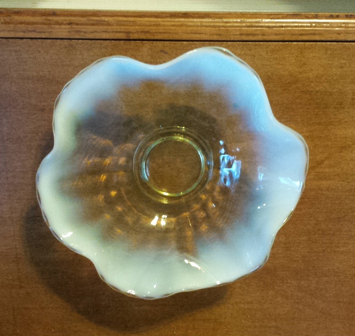 Duncan Miller OPALESCENT Vaseline Yellow Ruffled Glass 8