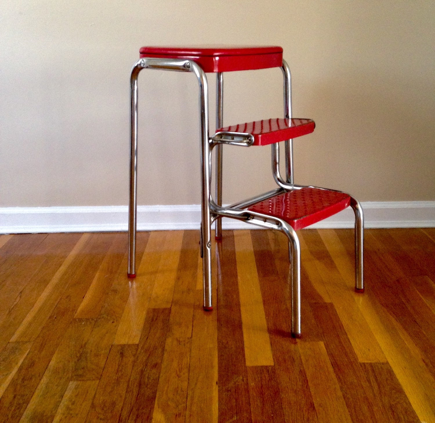 Vintage Red Kitchen Step Stool – Haute Juice