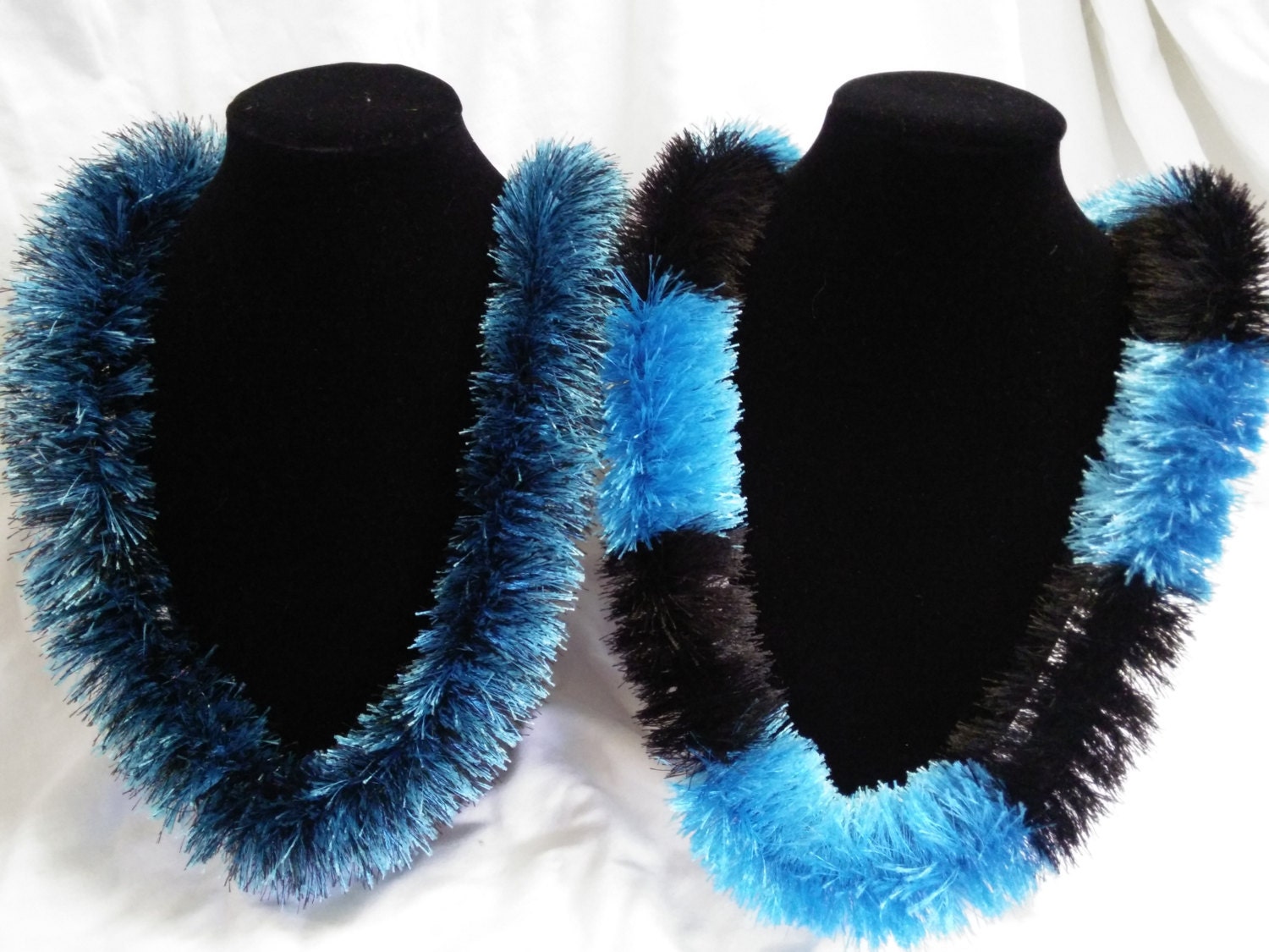 Eyelash Yarn Lei Black & Turquoise