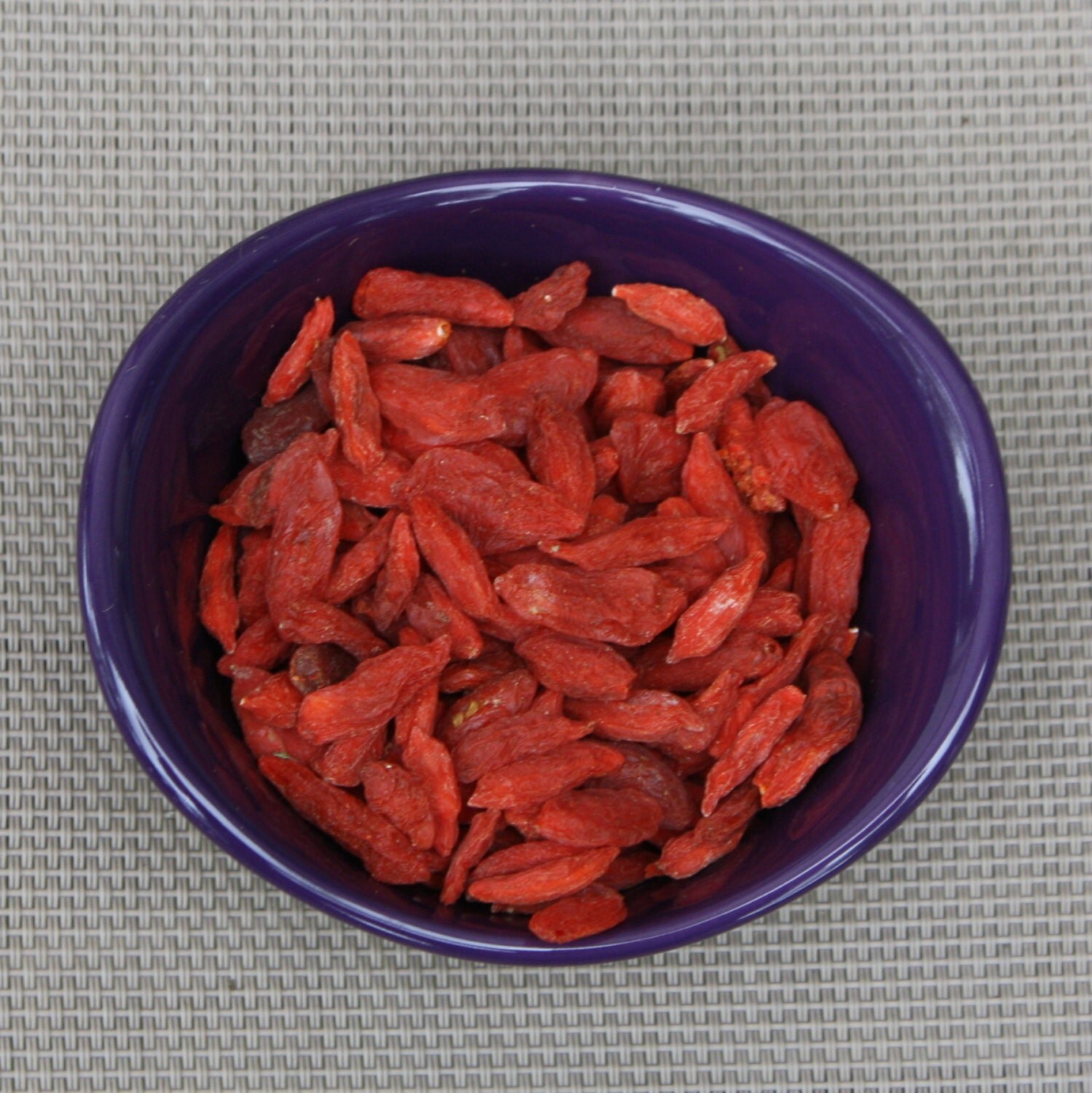 Organic Whole Dried Goji Berries 1 Ounce by LakefrontLiving