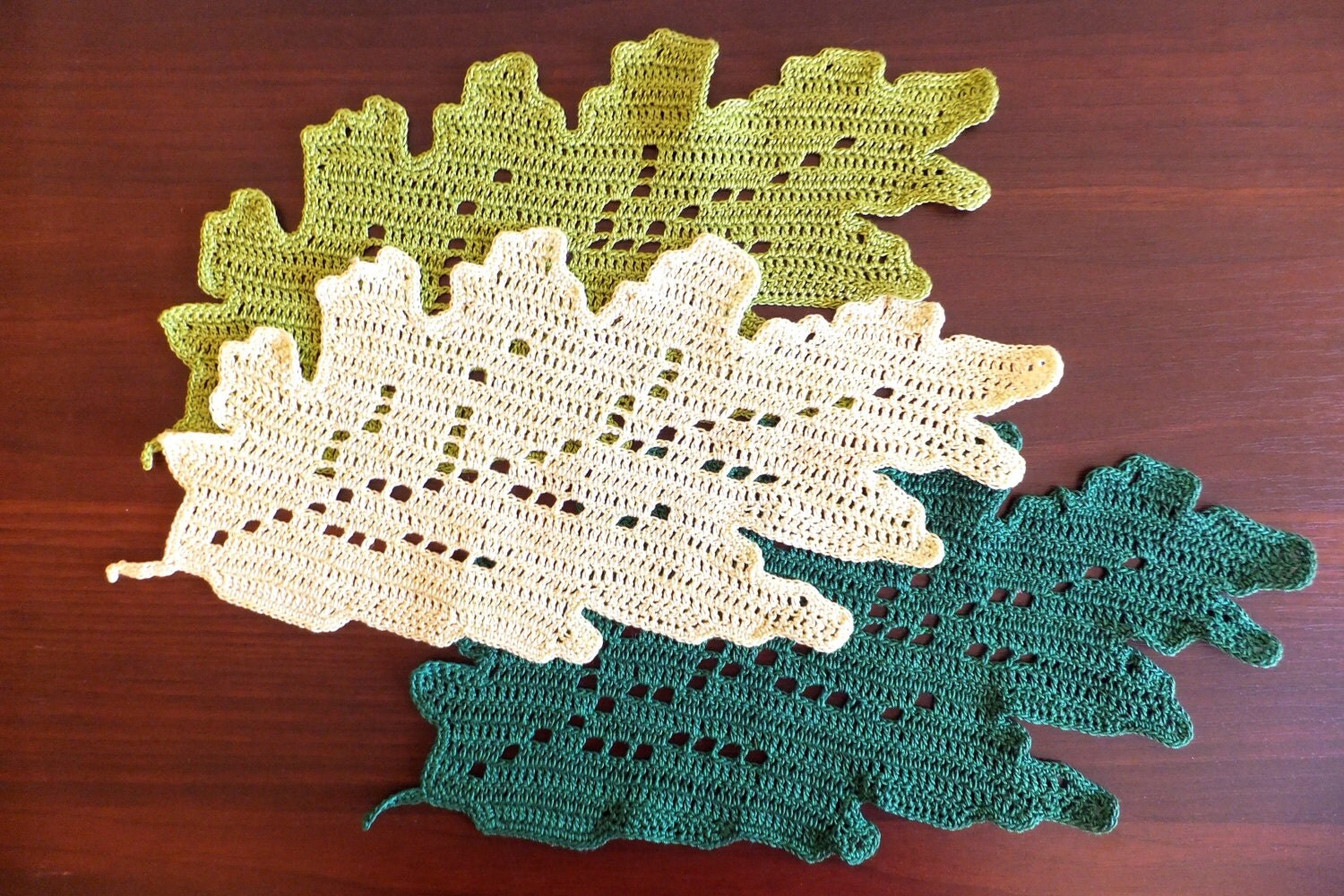 Oak leaf doily crochet leaf placemat fall table decor