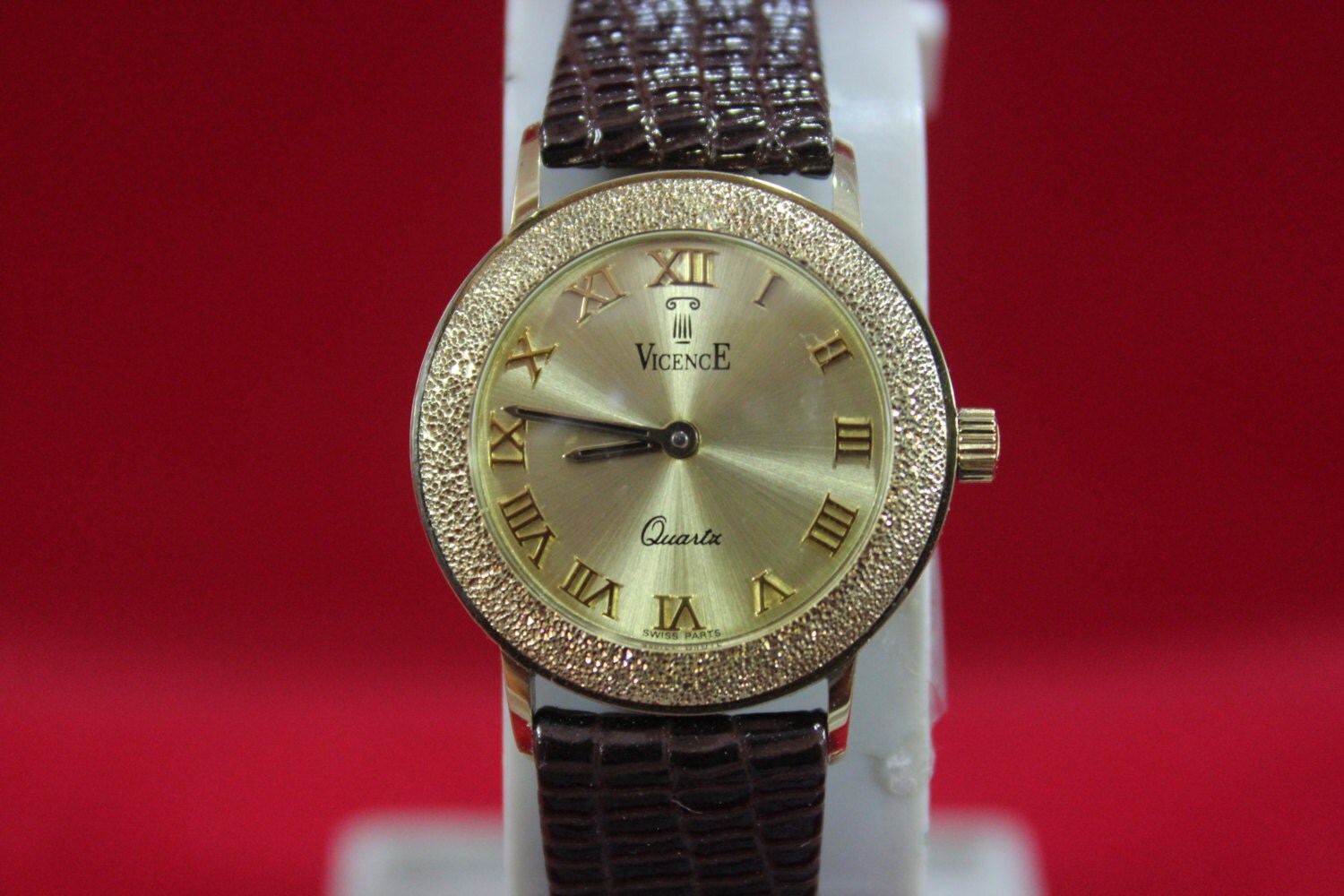 Vicence 14K Gold Milor Bezel Ladies Quartz Watch – Haute Juice