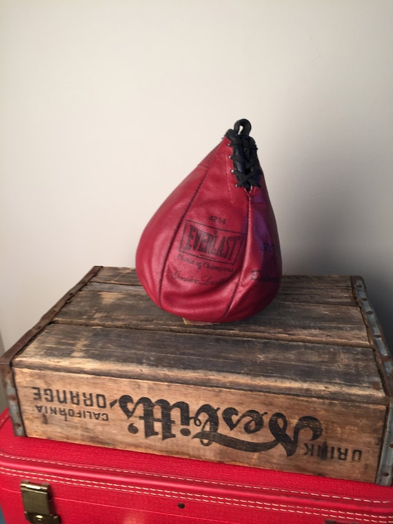 Title Boxing Gyro Balanced Speed Bags | semashow.com