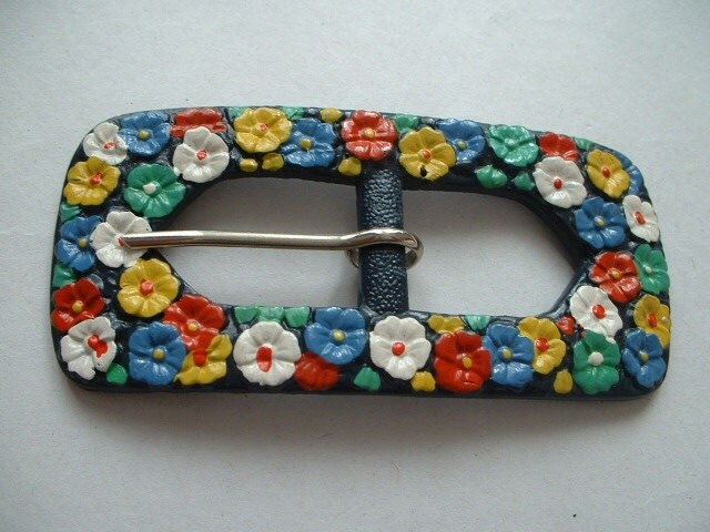 Hand painted composition belt buckle – Haute Juice