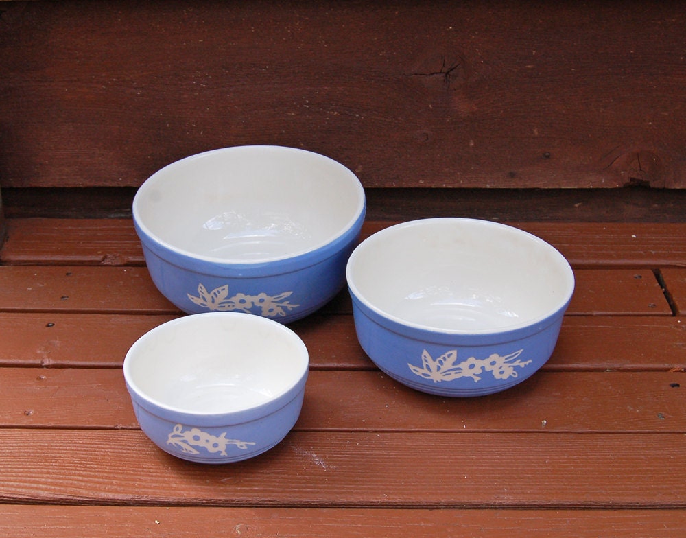 Blue Cameoware Bowl Set, Vintage Harker Pottery Co Mixing Bowls, Blue ...