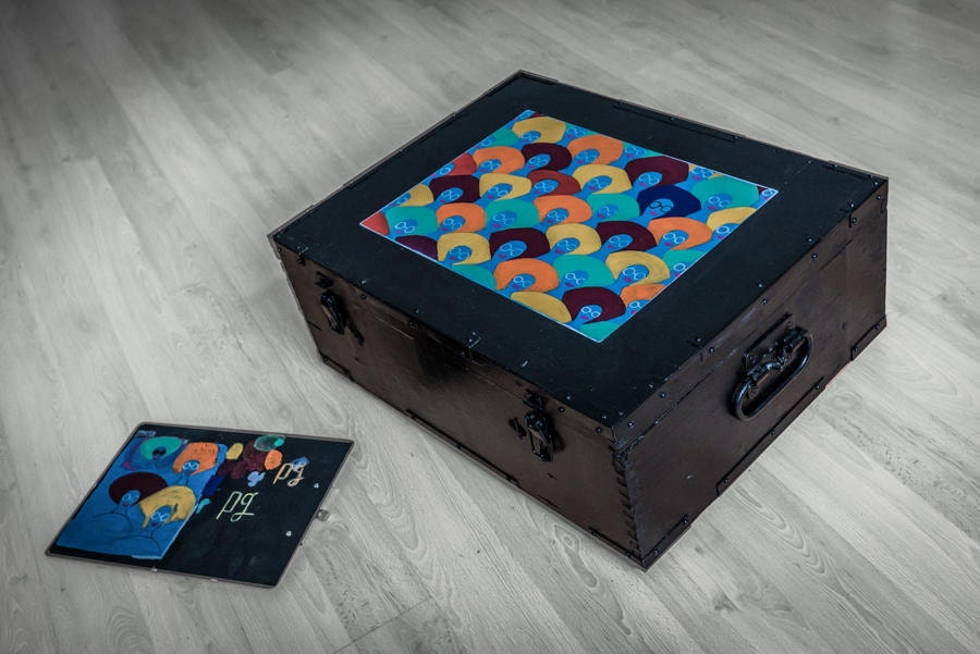 Black wooden crate with an illustration style pattern. – Haute Juice