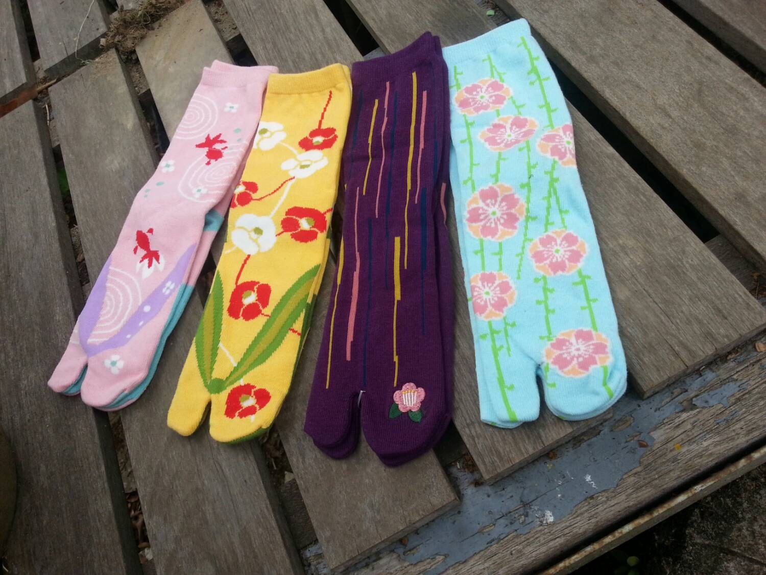 Japanese Tabi Sock_flowers_4 colors_Flip Flop Toe Sock_japan – Haute Juice