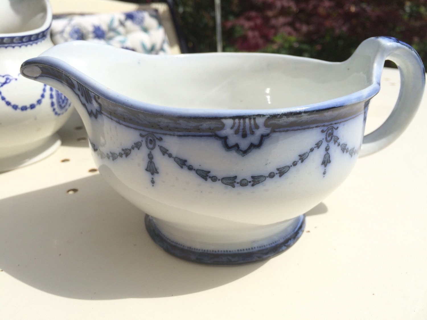 Vintage Victorian Flow Blue Sauce Jug/Pitcher – Haute Juice