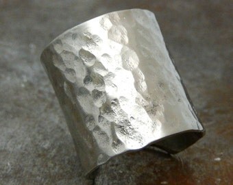 Items similar to Hammered and oxidized wide cuff ring / 1 inch wide ...
