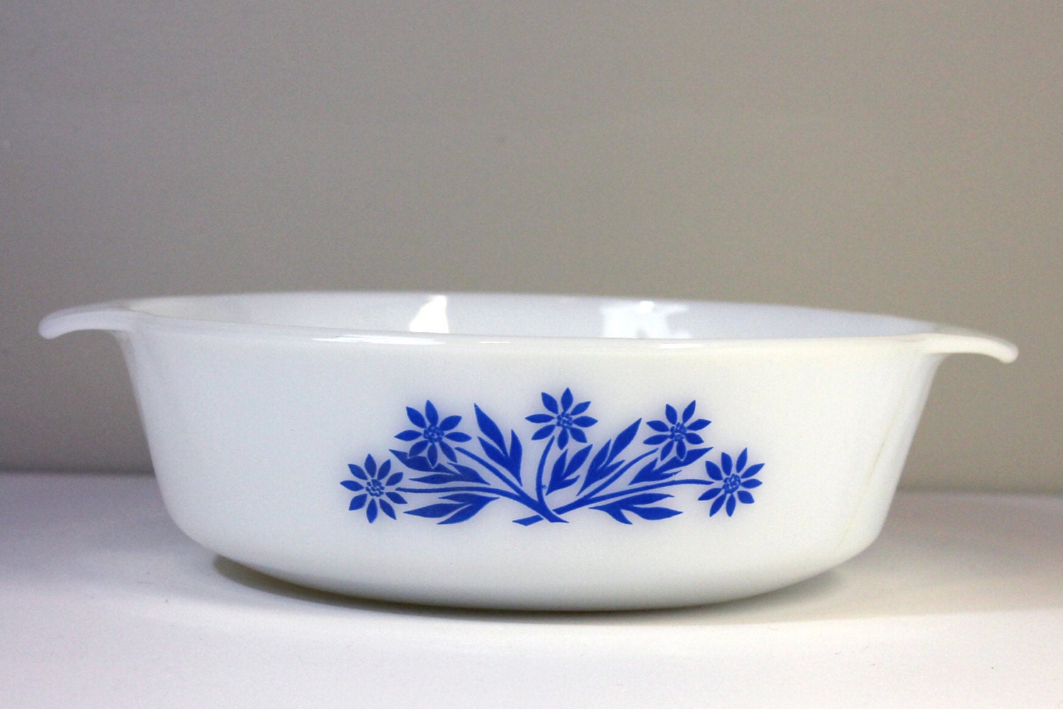 Fire King Anchor Hocking Blue Flower 2 Qt. Casserole Tab Handle – Haute ...