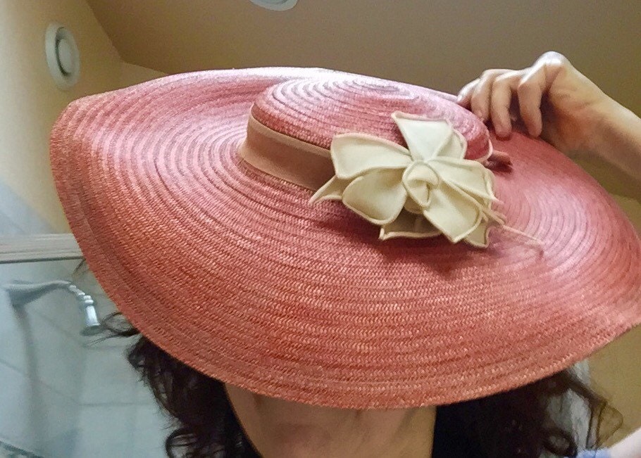 Antique Red Hat Authentic Vintage 40s Red Straw Wide Brimmed Hat w ...