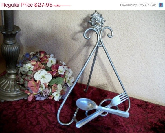 Cookbook Easel Silver Metal Book Stand Plate by TKSPRINGTHINGS