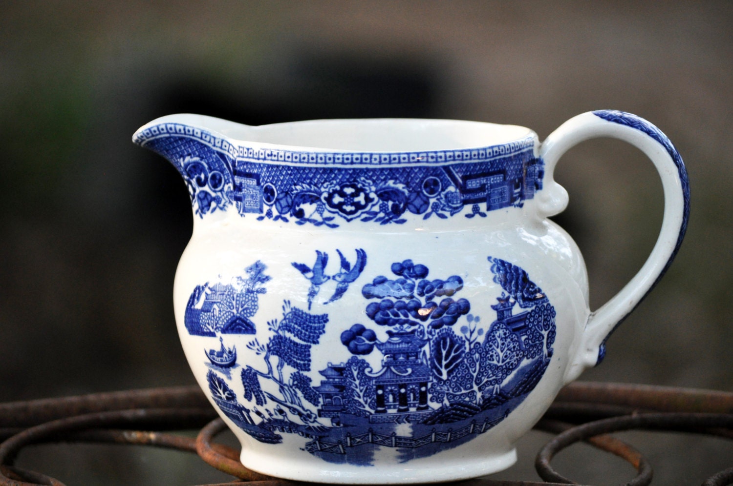 Blue Willow pitcher, nice size, Vintage pitcher, Fabulous Blue and ...