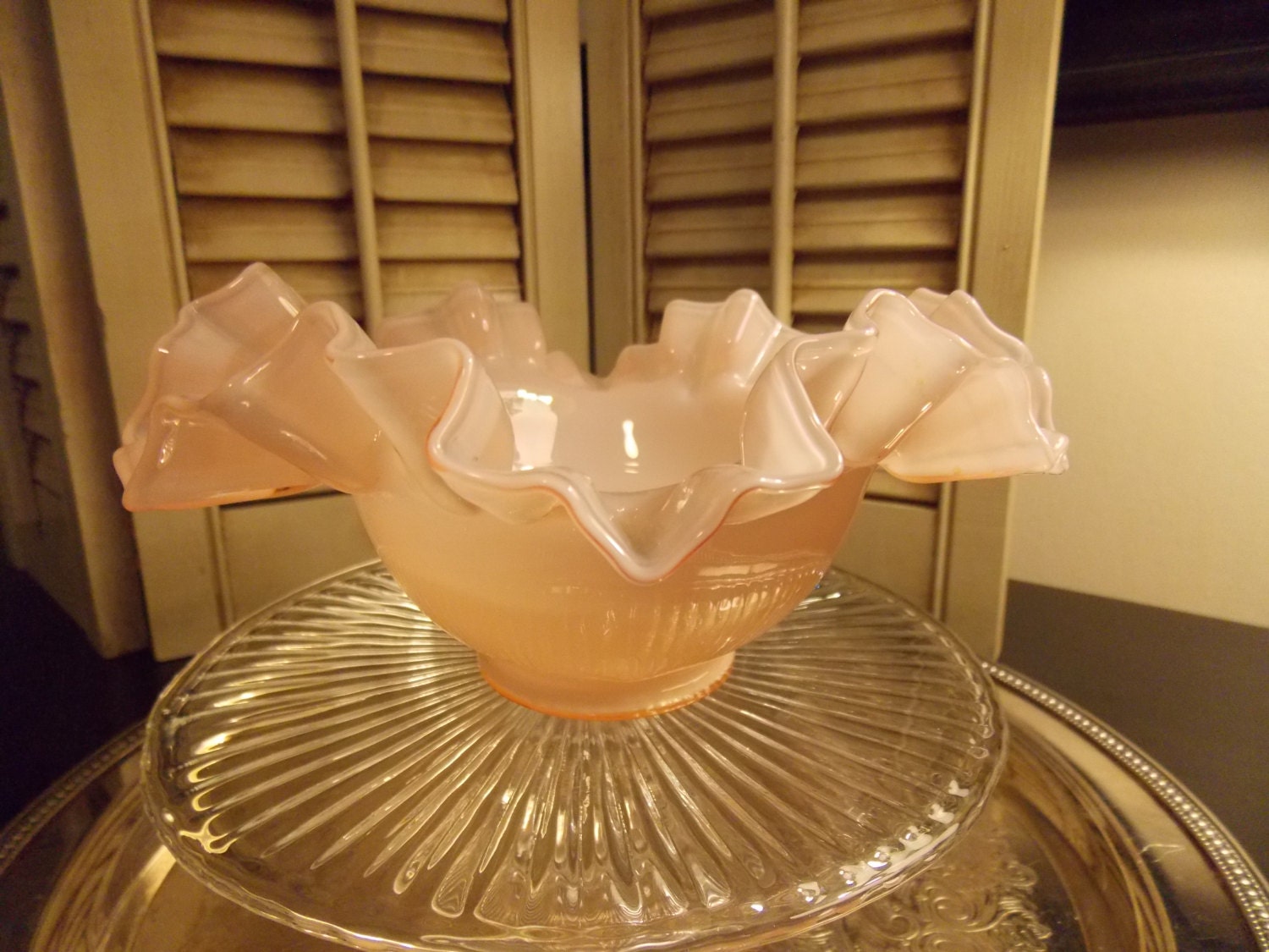 Fenton Pink Glass Bowl Ruffled Pink Overlay” Art Glass Bowl Haute Juice
