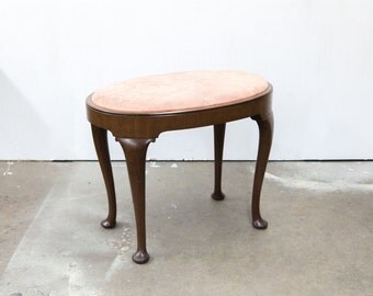 Queening stool | Etsy