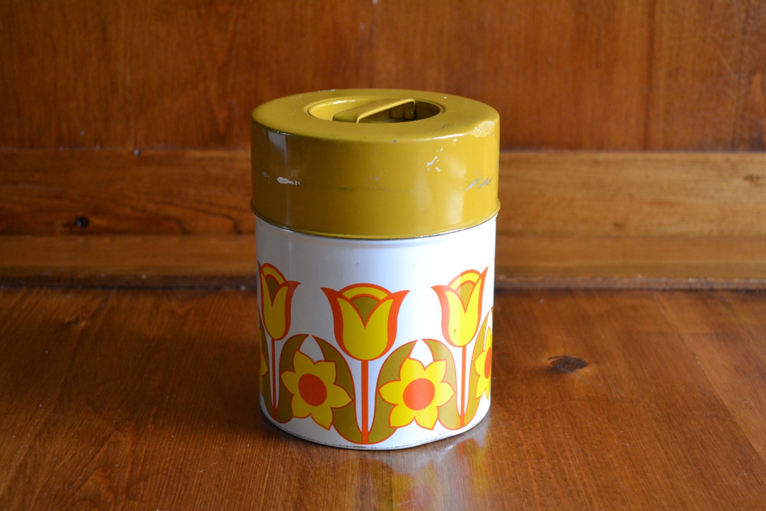 Vintage 70’s Flower Power Tin Storage Container – Haute Juice