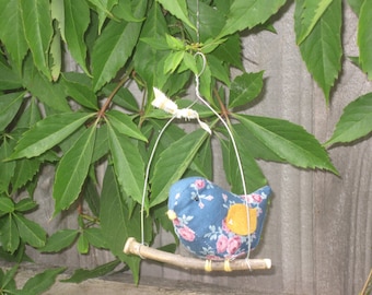 Items similar to Make a fabric bird- tutorial/ pattern pdf epattern on Etsy