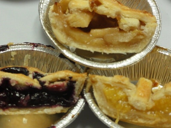 gourmet mini pie gourmet fruit mini pies mini by talkaboutsweet
