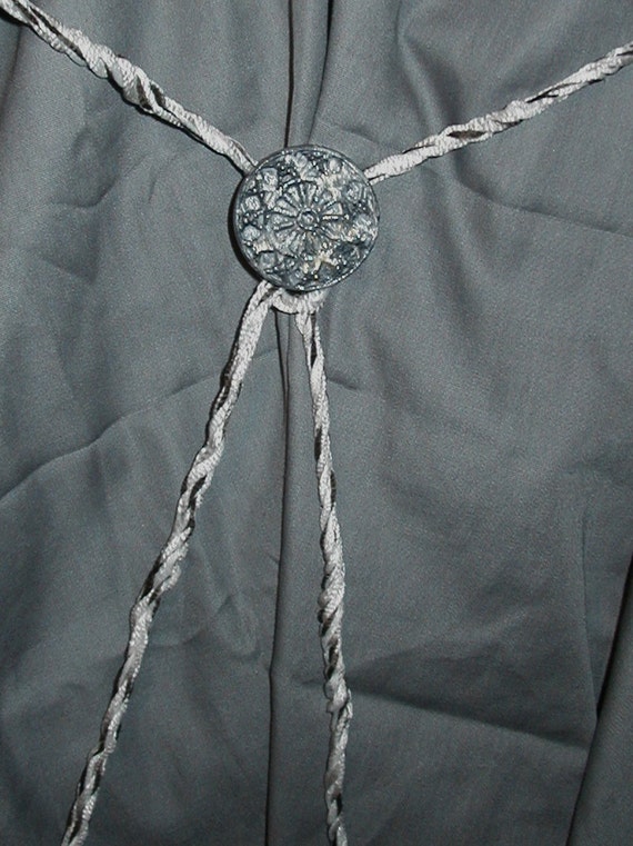 Renaissance dress chemise style costume gown Gray w/dagged