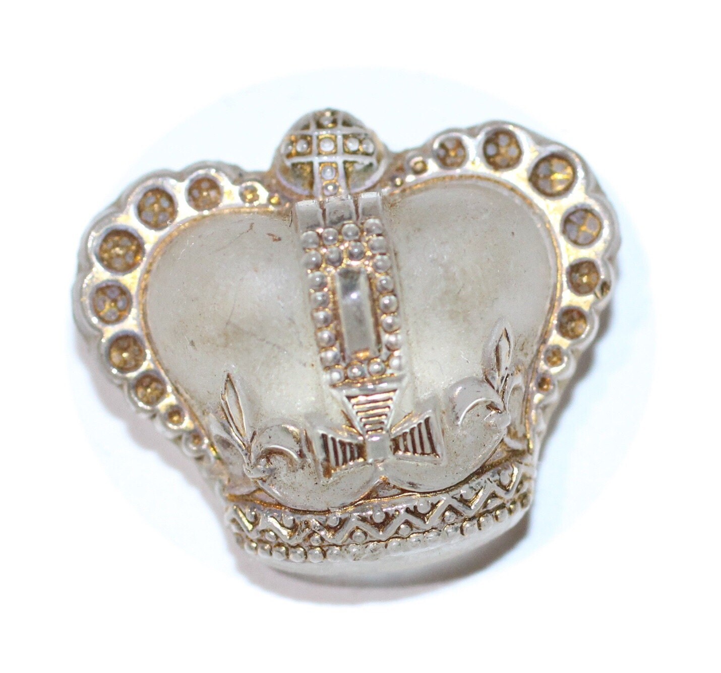 Vintage Frosted Realistic Crown Button Medium