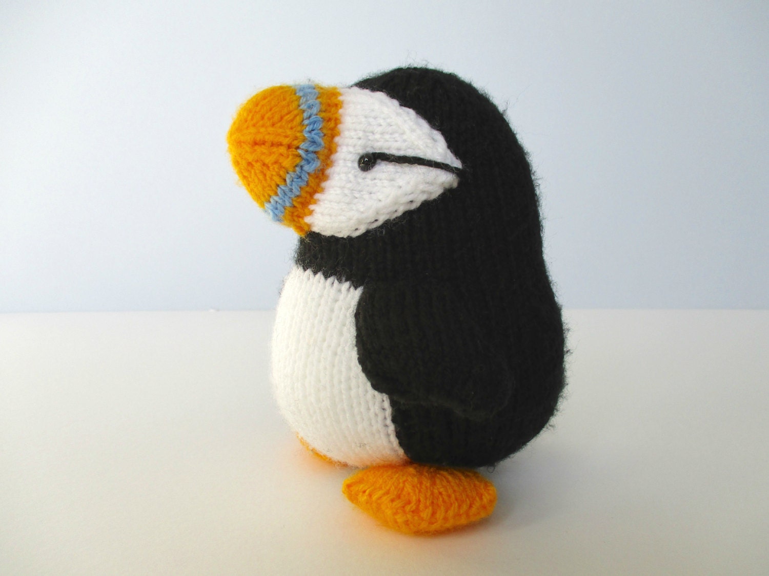 Huffin' Puffin toy knitting pattern by fluffandfuzz on Etsy