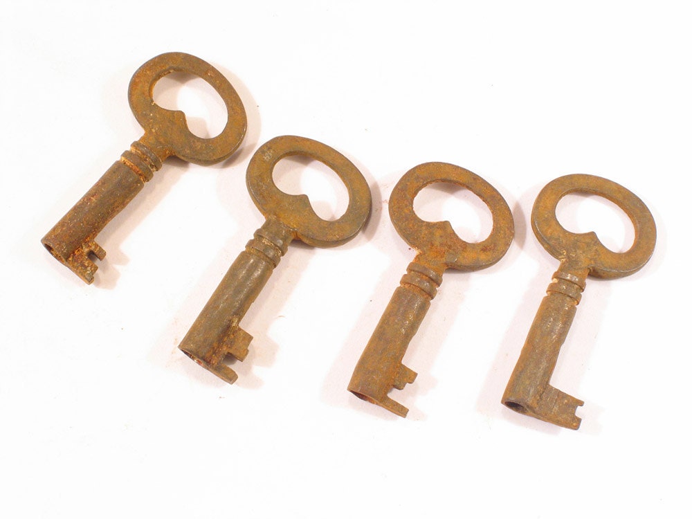 4 Tiny Matching Vintage Hollow Barrel Skeleton Keys 1-1/2″ Long – Heart ...