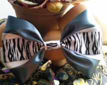 Popular items for zebra print hair bow on Etsy