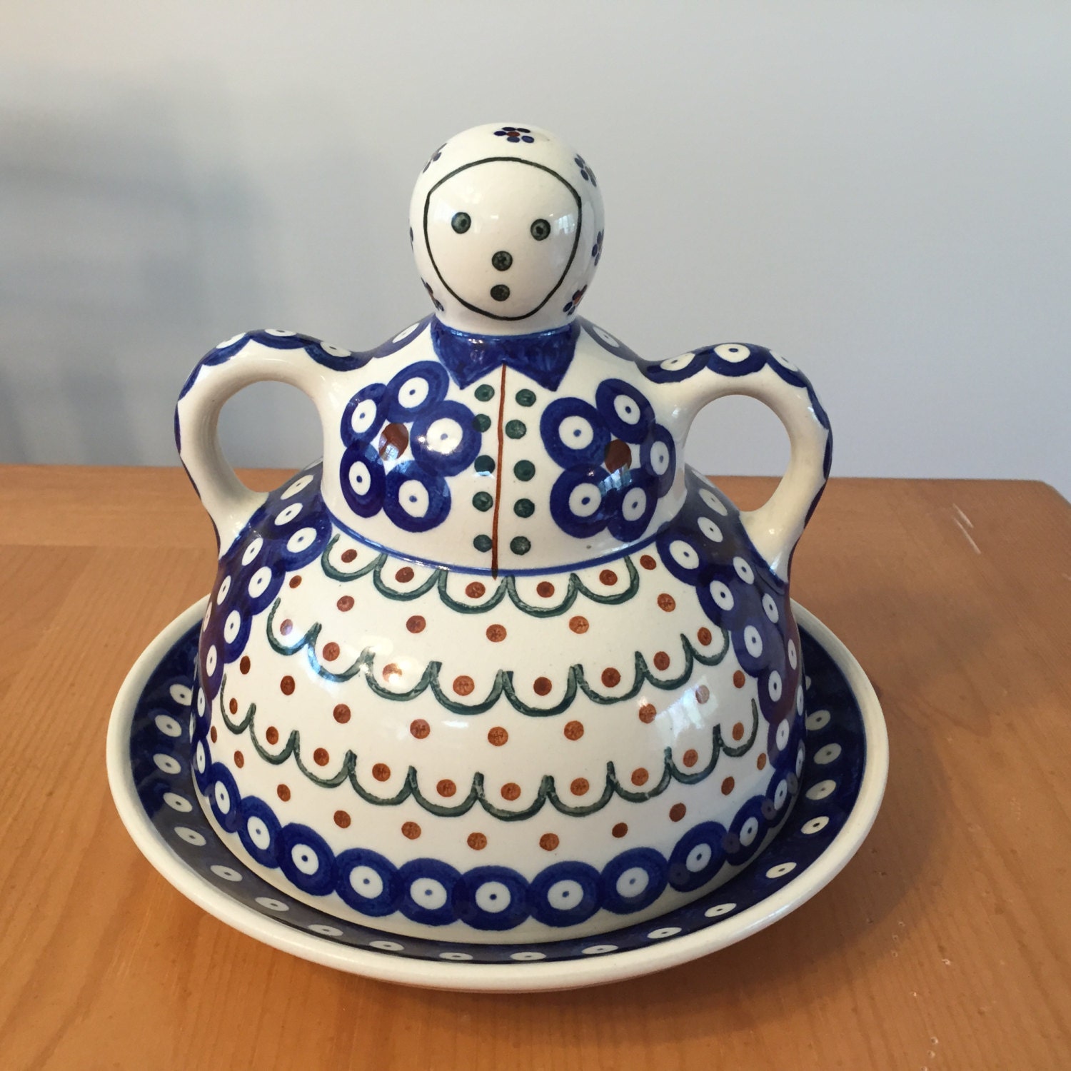 Blue and White Boleslawiec Poland Cheese Lady – Haute Juice