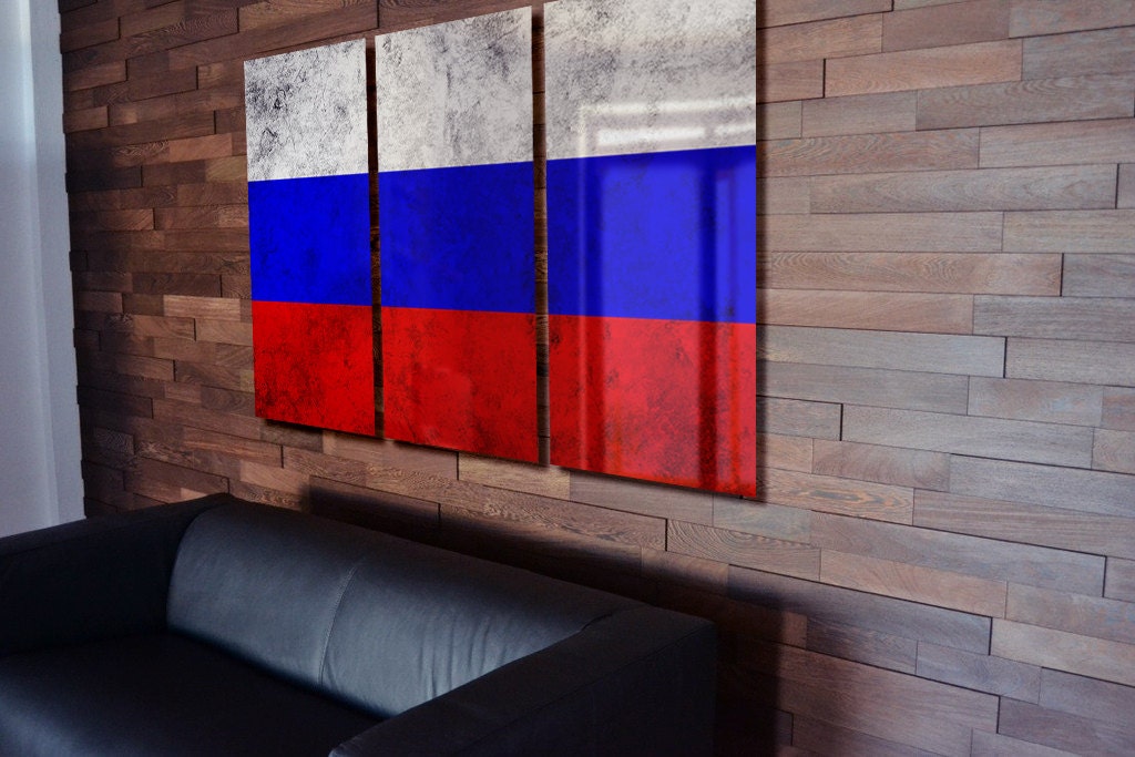 Triptych Russian Flag hanging Rustic Worn Metal Wall Art