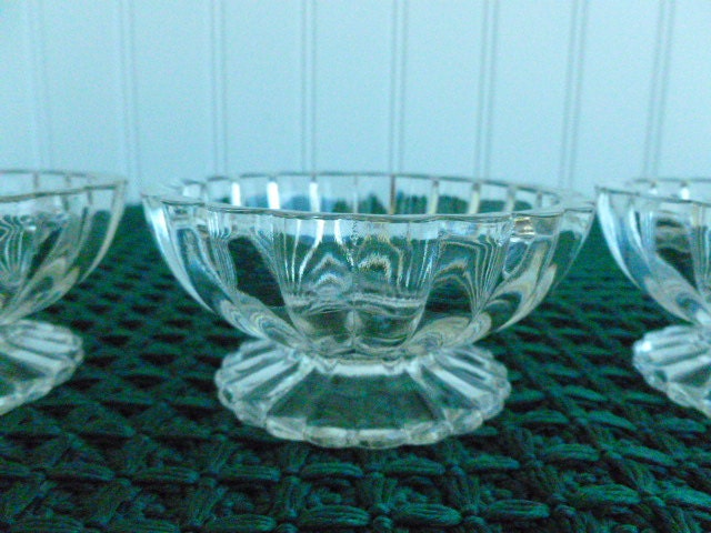 Vintage Nut Cups/ Party Cups/ Glass Nut Cups/ Glass Cups/ Dessert Cups ...