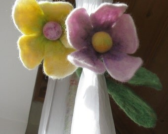 Needle felted flower can be used as a curtain by SunflowerWoolArt