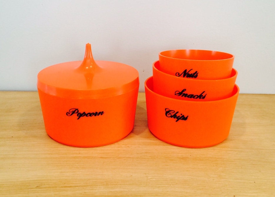 Mid Century Modern Bright Orange Snack Bowls – Haute Juice
