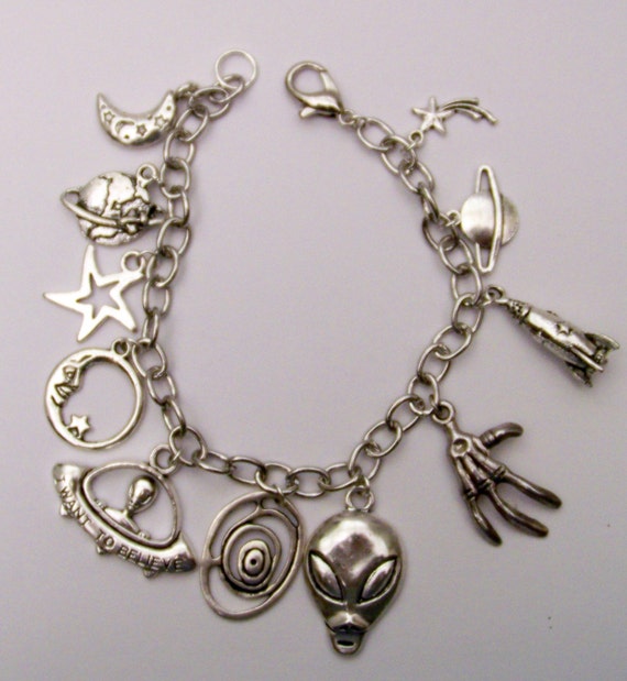 Alien Charm Bracelet UFO Bracelet Alien by InspiredDesignsByRob