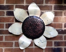 Popular items for metal garden flowers on Etsy